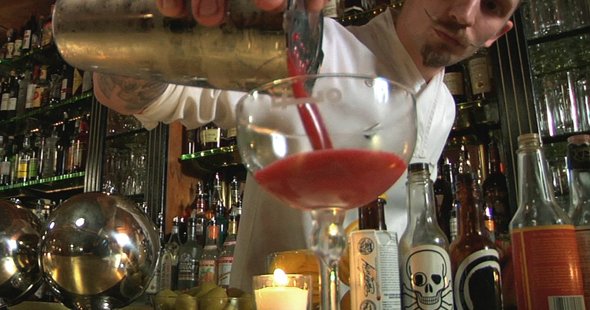 Tο τροπικό cocktail που λένε ότι έχει γεύση καλοκαιρινών διακοπών