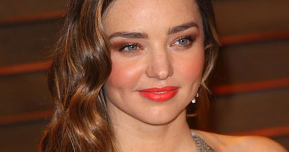 Miranda Kerr: Tο νέο πρόσωπο του αρώματος της Escada.