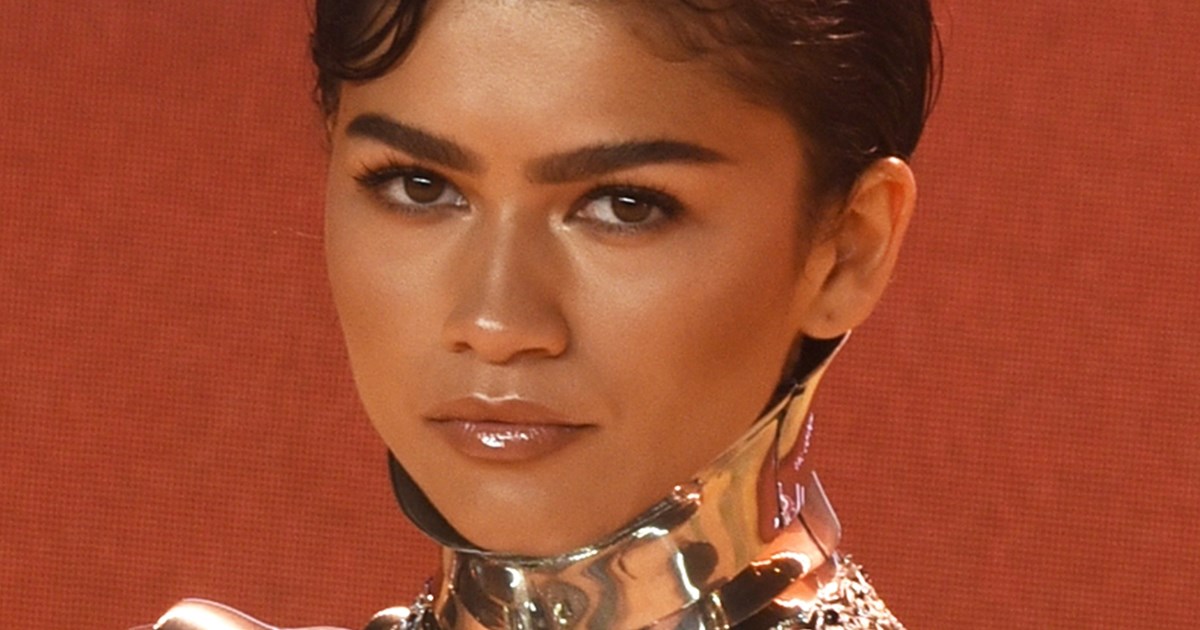 Η εκλεπτυσμένη τέχνη του να γίνεσαι viral | Η Cyborg εμφάνιση της ...